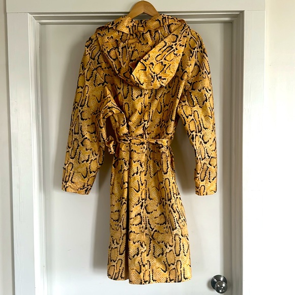 Frame Denim | Jackets & Coats | Frame Python Print Trench Coat Jacket ...